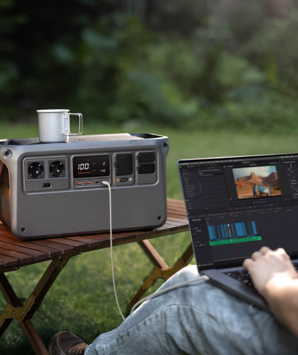 DJI Power 1000 - 1024Wh Portable Power Station - DJI